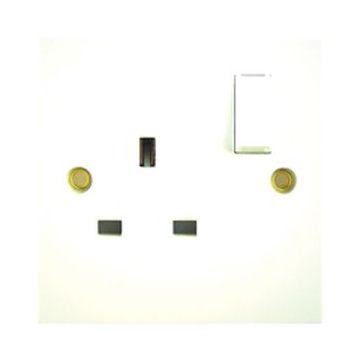 White 1 Gang Switched Socket Single Pole | Selco